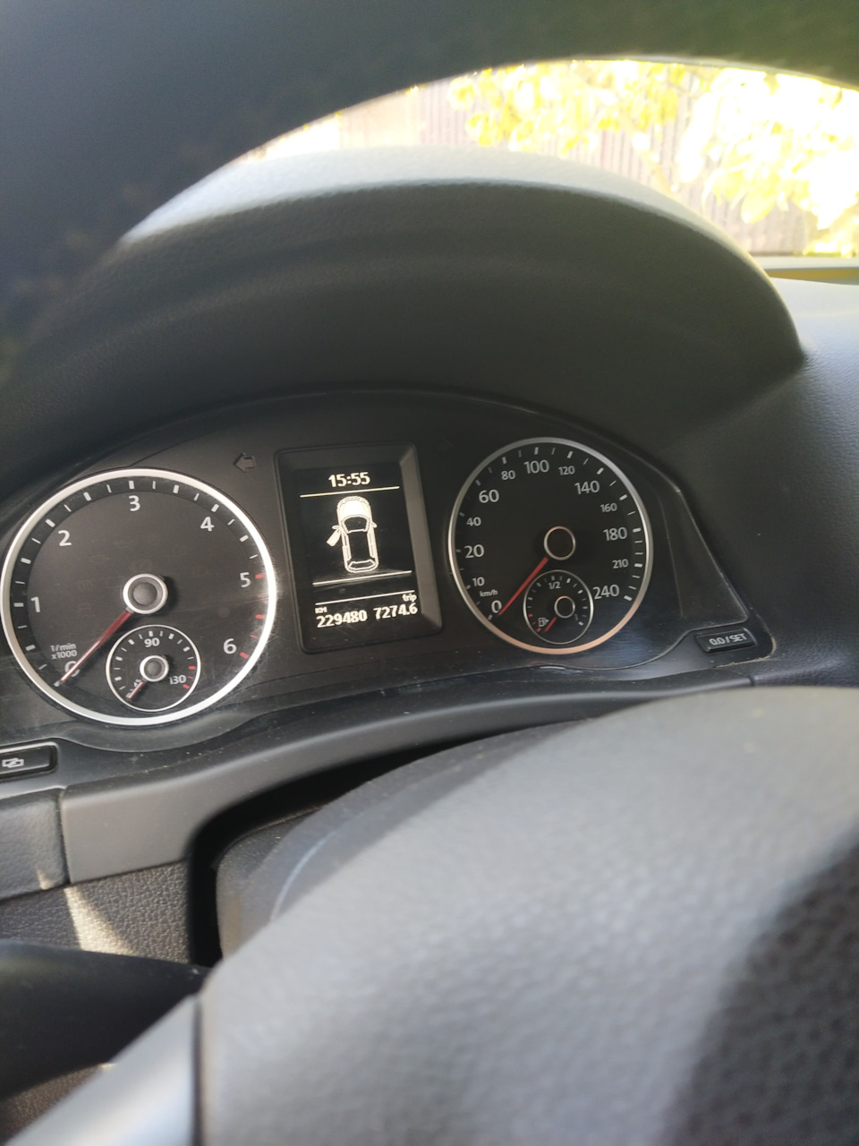 Замена масла и топливного фильтра — Volkswagen Tiguan (1G), 2 л, 2010 ...