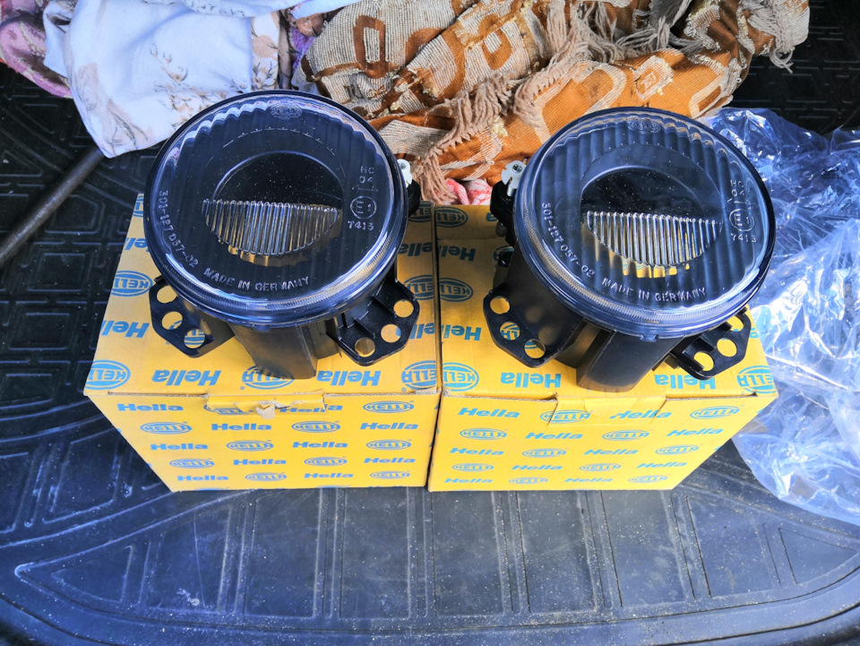 И снова HELLA Dual round (BLACK)🙄😳😌 — Volkswagen Golf Mk3, 1,8 л, 1994 ...
