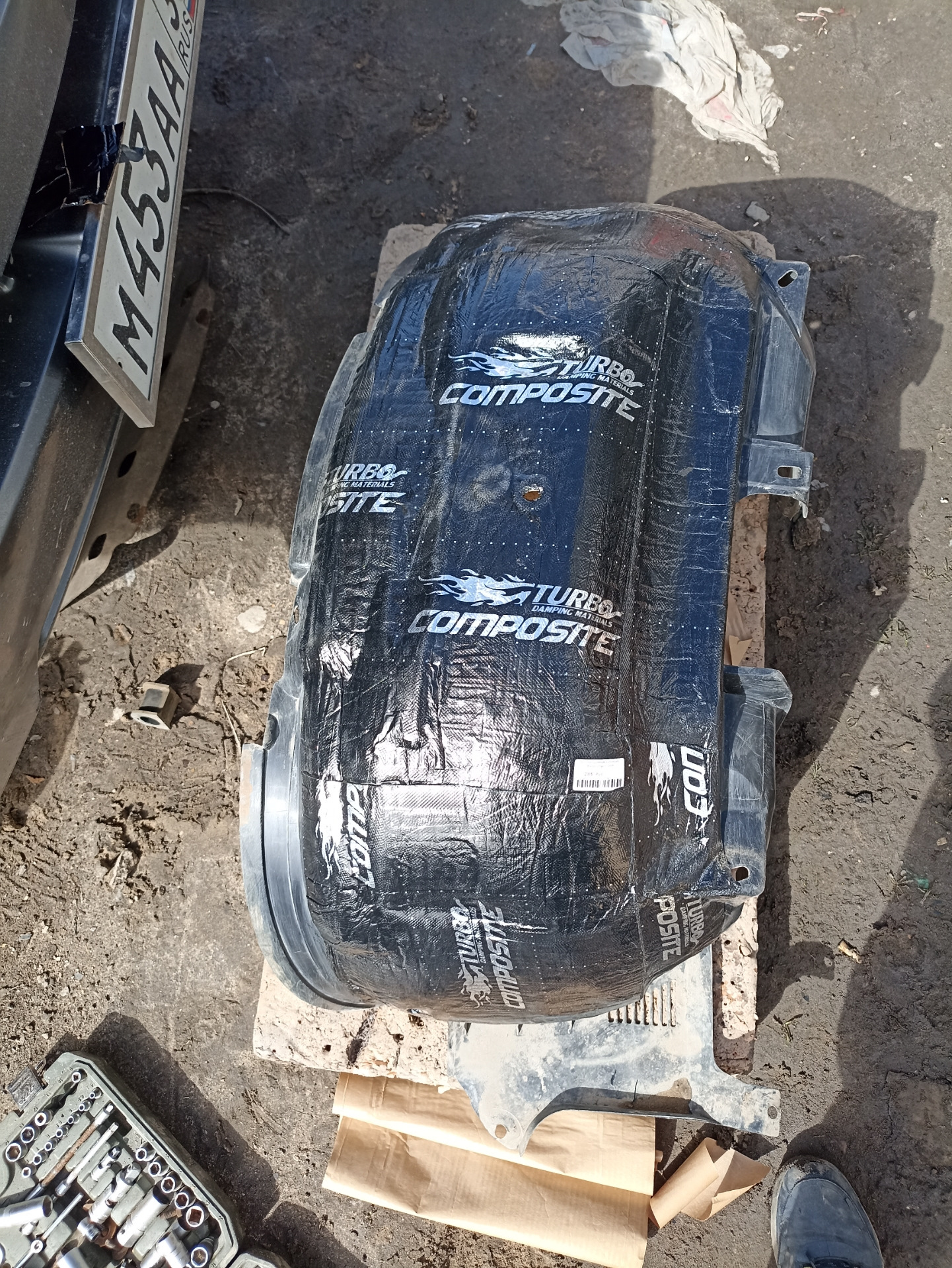 Шумка подкрылок. — KIA Sorento (1G), 2,4 л, 2005 года | своими руками ...