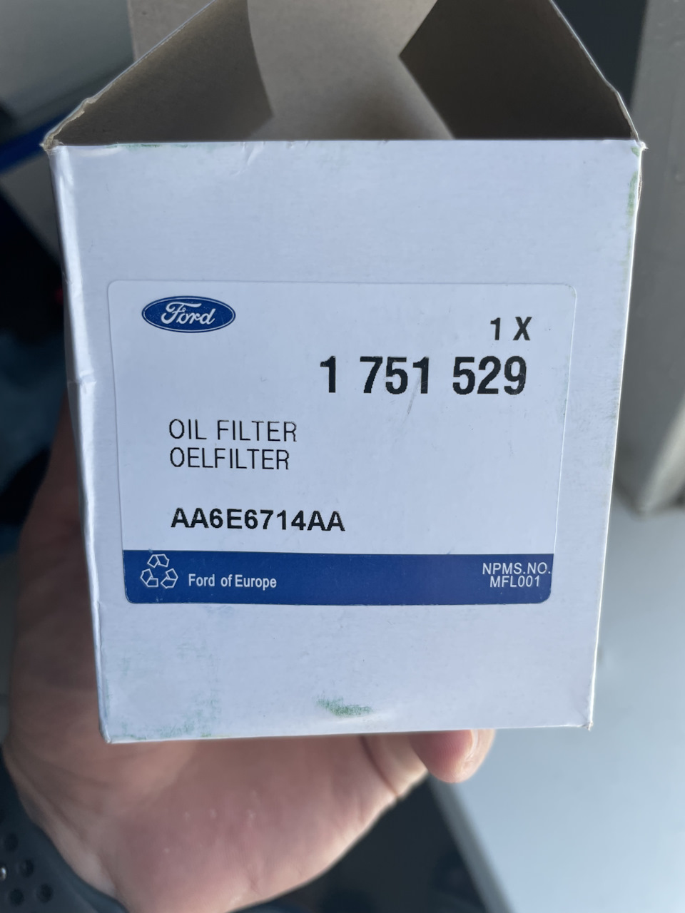 1751529 Фильтр масляный / Focus-II, C-MAX, Mondeo-III 1.8/2.0/2.3 ...