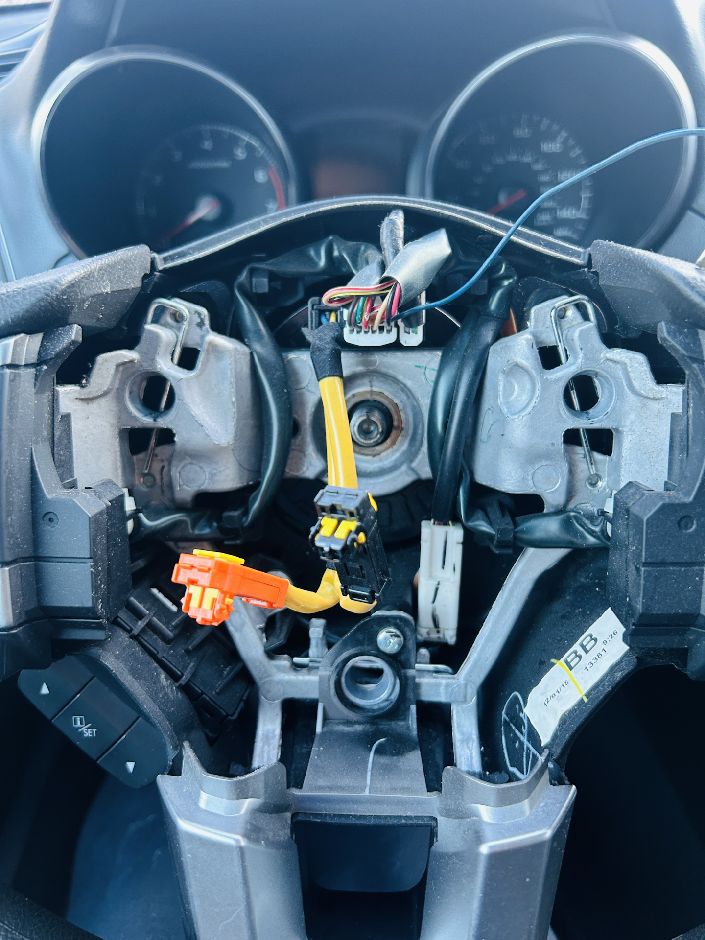 Замена подрулевого шлейфа — Subaru Legacy (BN/BS), 2,5 л, 2016 года ...