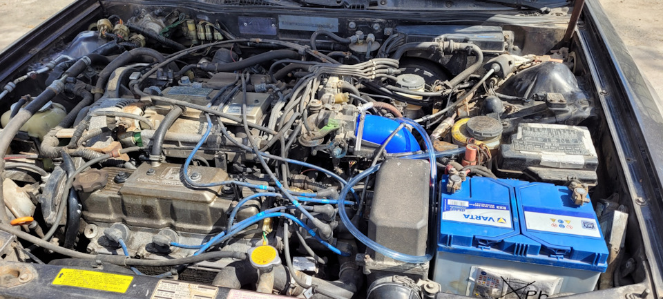 апрель — год как не выезжали в свет. — Acura Legend (C25A/C27A), 2,7 л ...