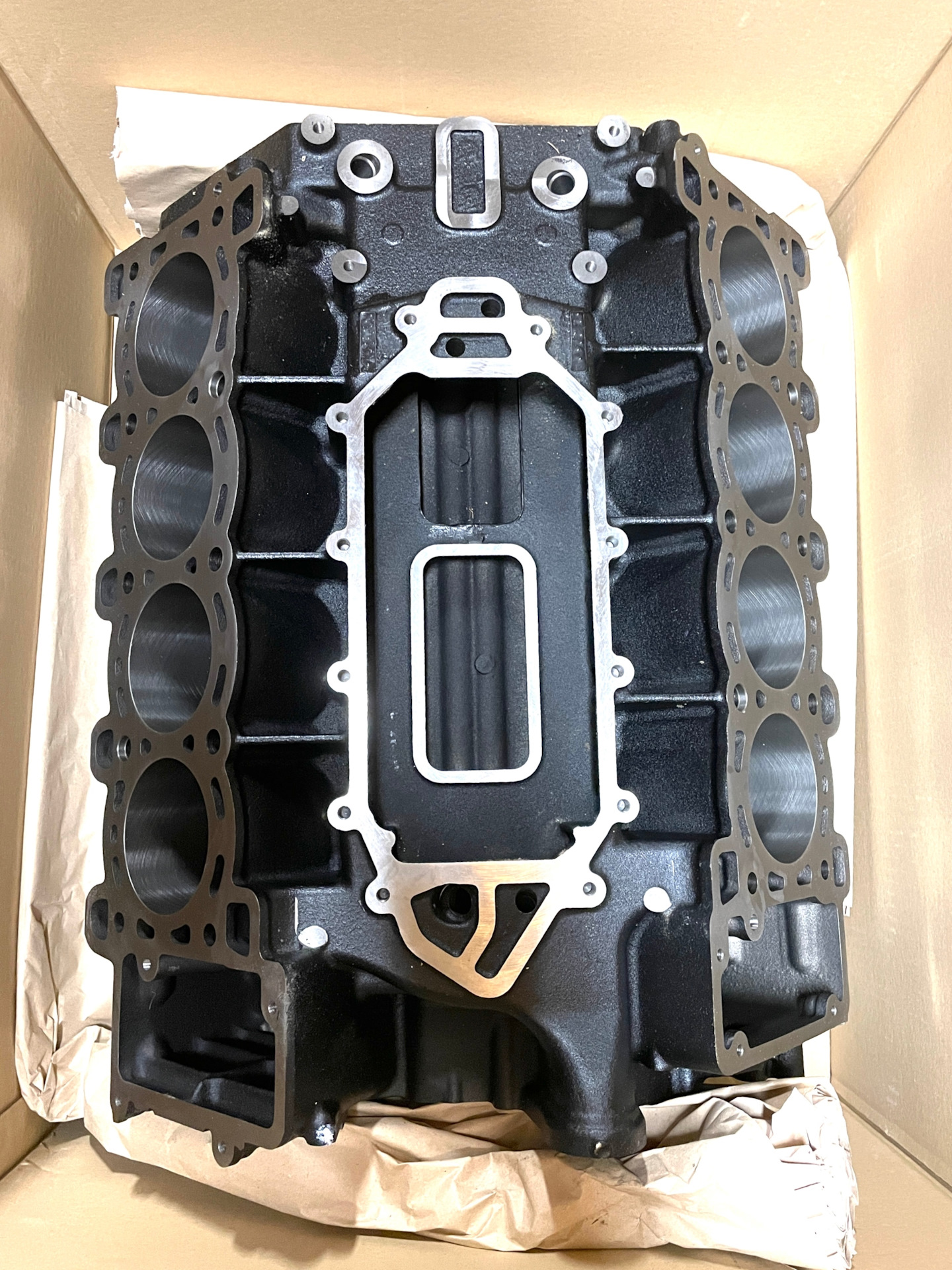 Новый блок двигателя — BMW 7 series (E38), 3,9 л, 2001 года | запчасти ...