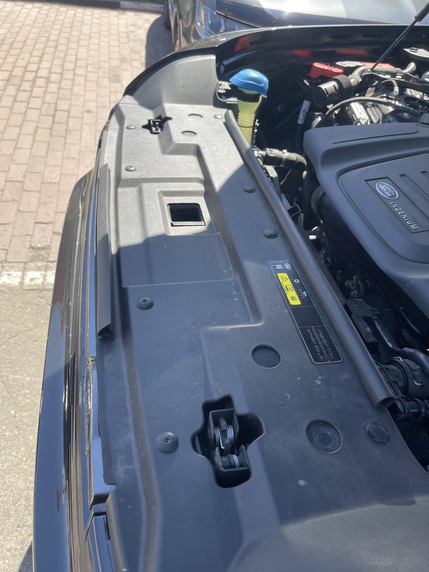 Дополнительные уплотнители «передней кромки» подкапотного пространства ...