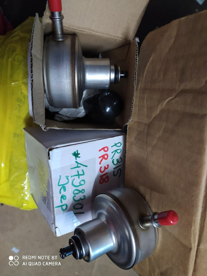 4798301 Фильтр топливный с регулятором давления Chrysler | Запчасти на ...