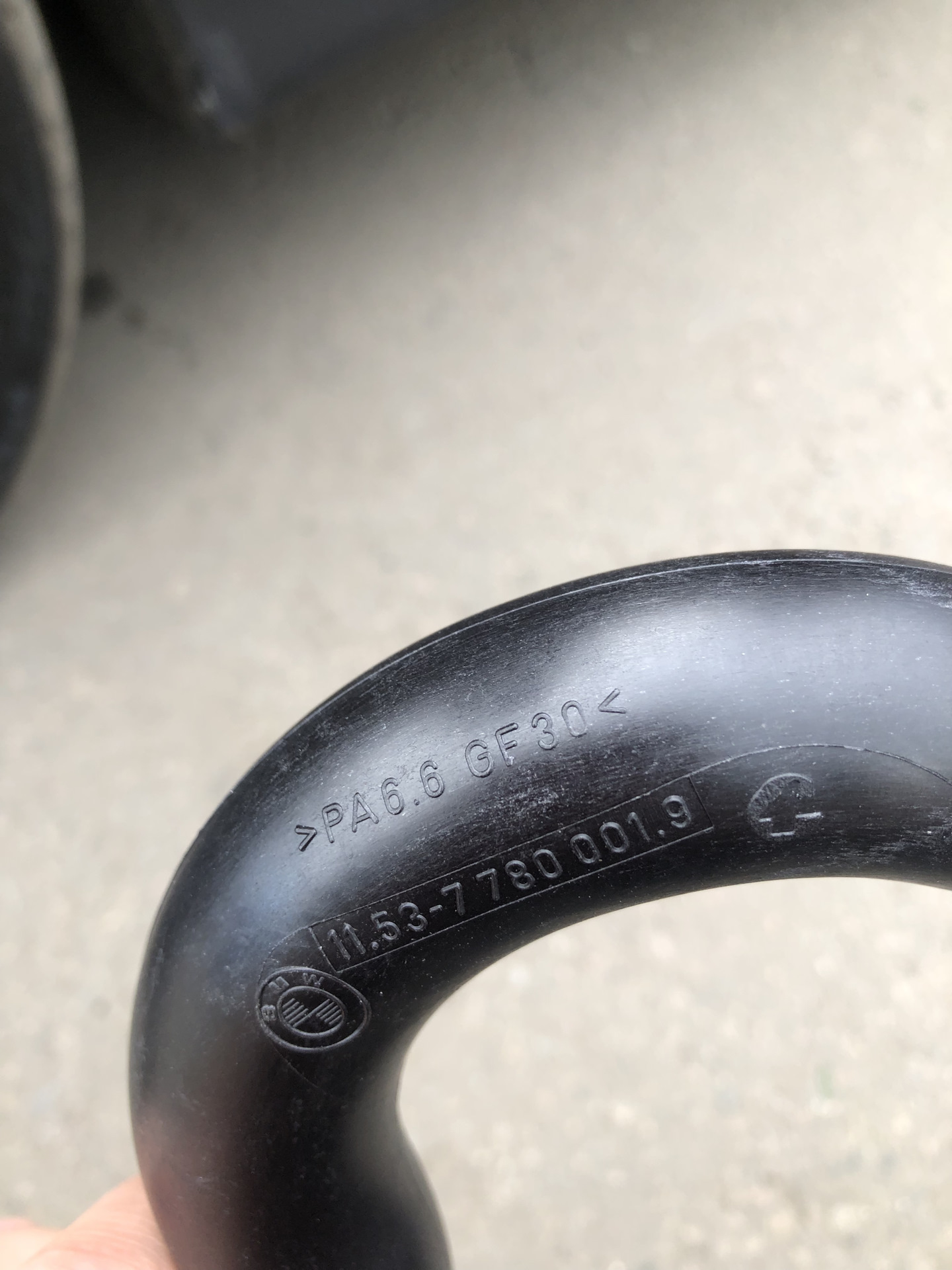 Патрубок Охлаждения — BMW 5 series (E39), 3 л, 2003 года | визит на ...