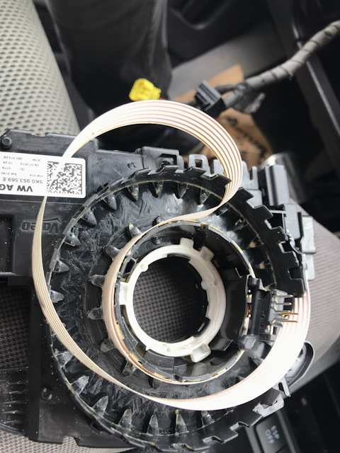 5K0953569E Механизм подрулевой для SRS (ленточный) VW Jetta 2011>;Golf ...