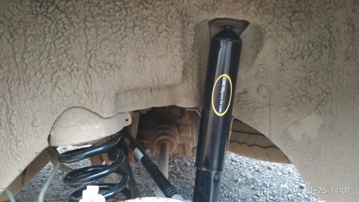 37. Возвращаем былой комфорт или как дилетант за ремонт подвески взялся ...