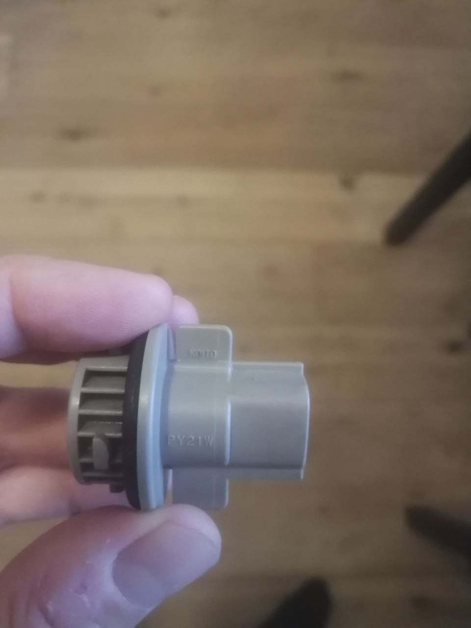 Цоколь указателя поворота. Проблема . — Toyota Corsa (5G), 1,3 л, 1998 ...