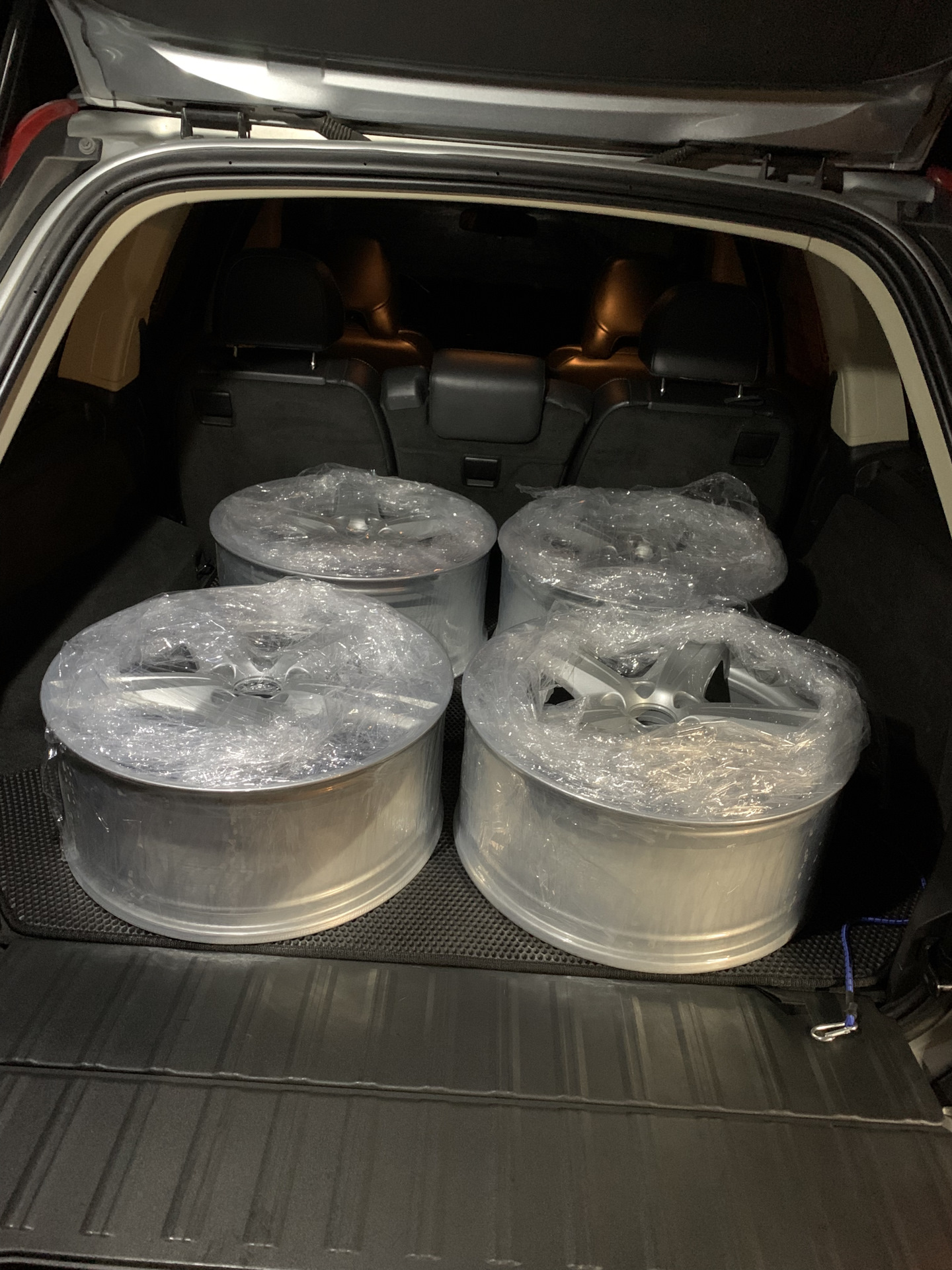 Vulcanis 19 — Volvo XC90 (1G), 4,4 л, 2006 года | колёсные диски | DRIVE2