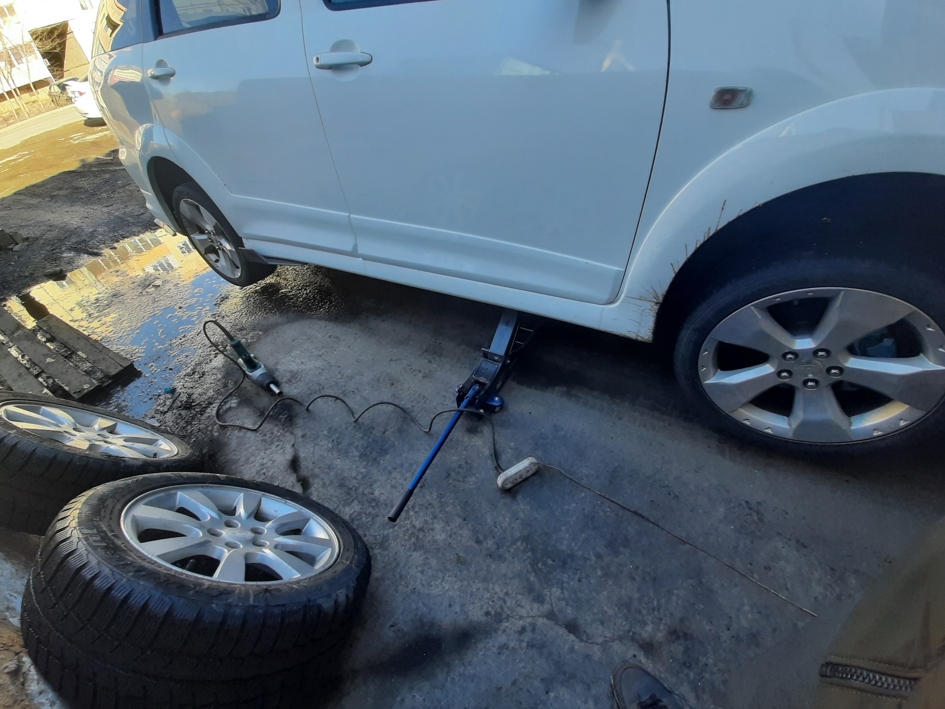 Лето — Toyota Wish (AE10), 1,8 л, 2003 года | колёсные диски | DRIVE2