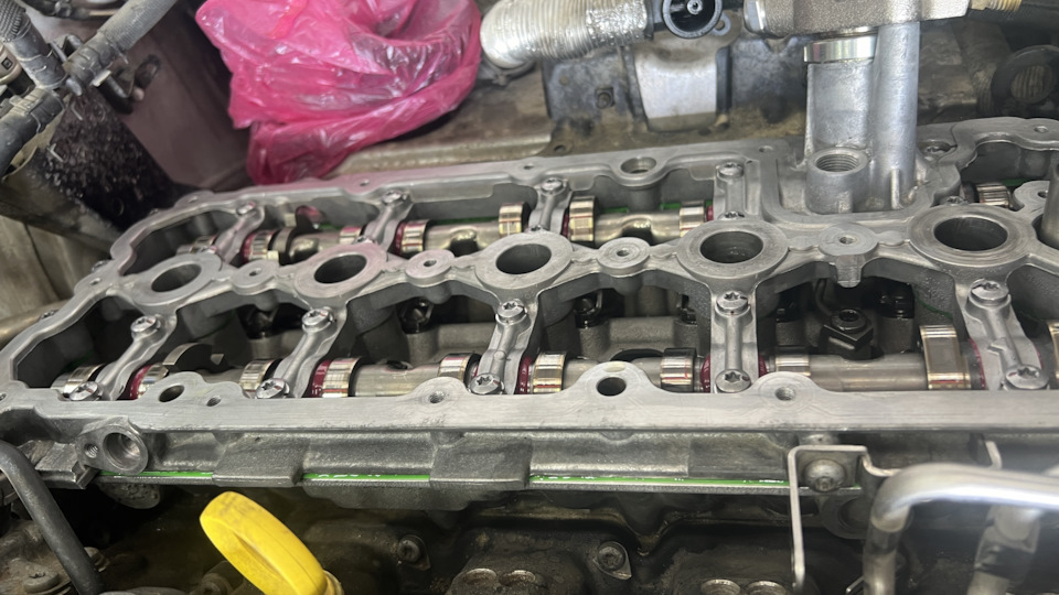 Переуплотнение постели распредвалов 2.5 tfsi CTSA — Audi RS Q3 (1G), 2 ...