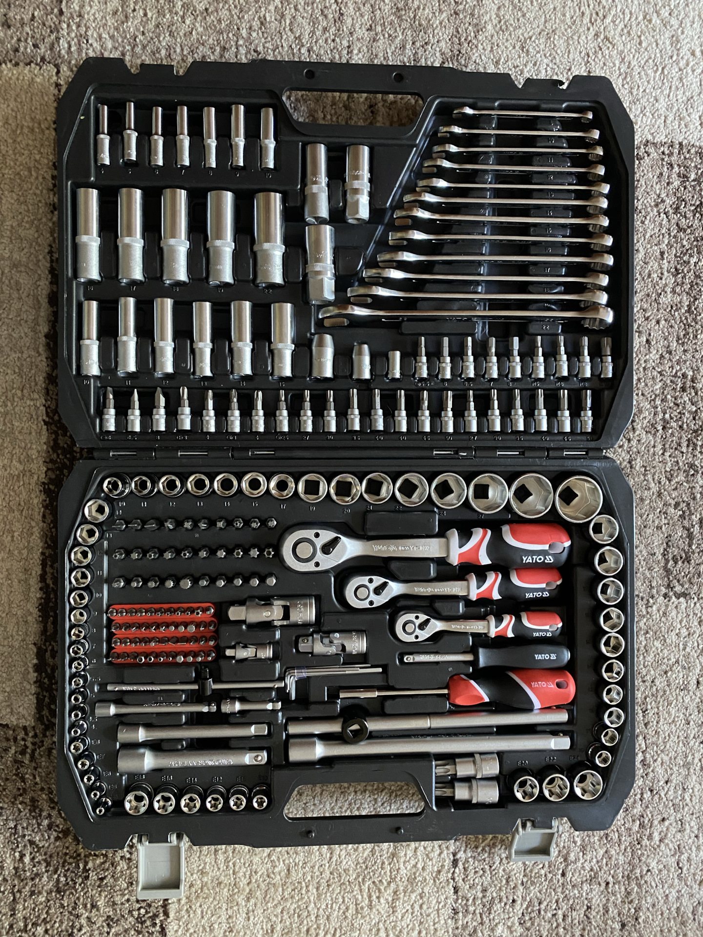 Набор инструмента Yato 216 предметов — Citroen C3 Picasso, 1,6 л, 2010 ...