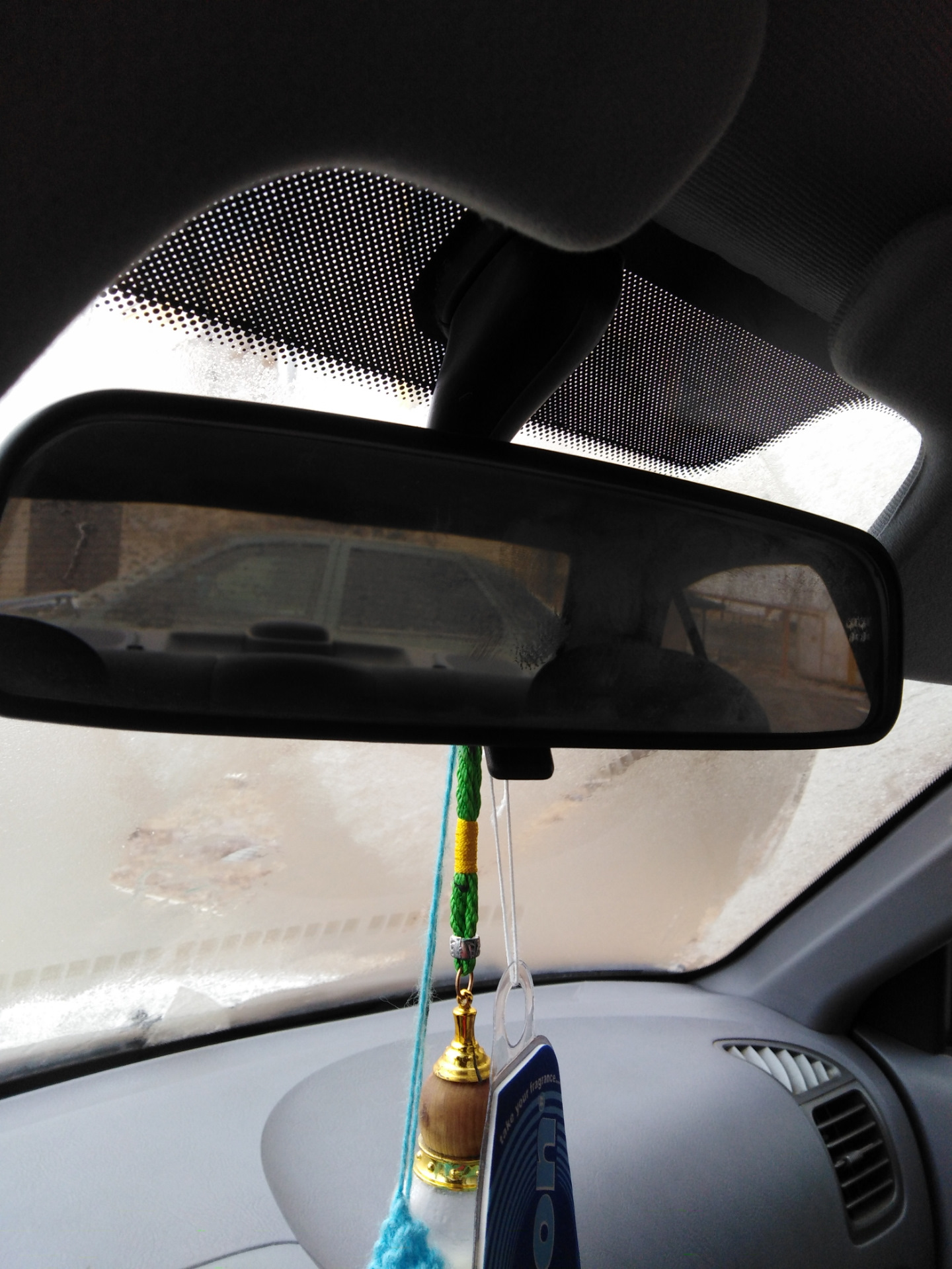 #44 Опора зеркала заднего вида — Hyundai Accent (2G), 1,5 л, 2007 года ...