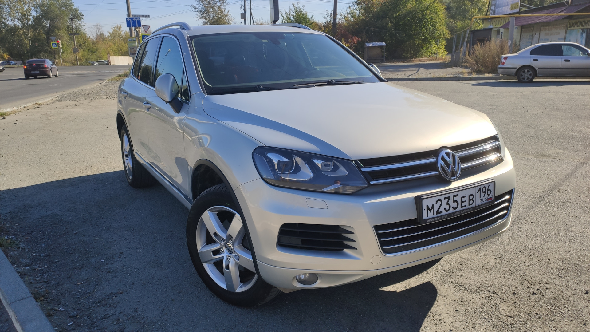 Volkswagen Touareg (2G) 3.6 бензиновый 2012 | R36 Стенс-Пенсия AirRide ...
