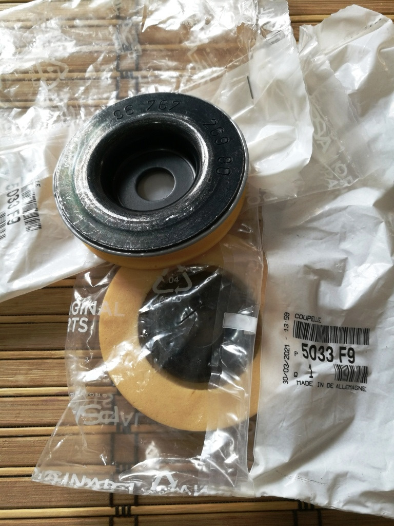 Опоры передних амортизаторов, замена масла. — Peugeot 3008 (1G), 1,6 л ...