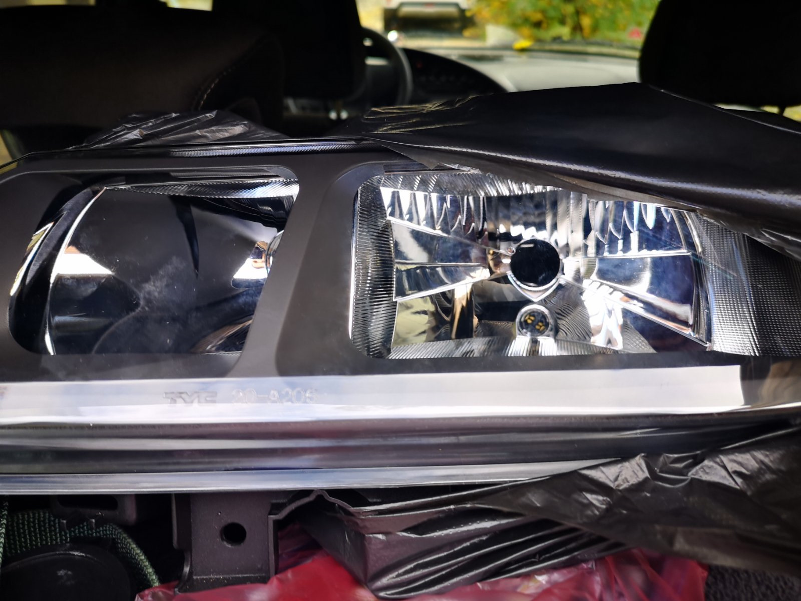 Новая оптика + LED лампы на H7 + желтые в туманки AVS ATLAS ANTI-FOG ...