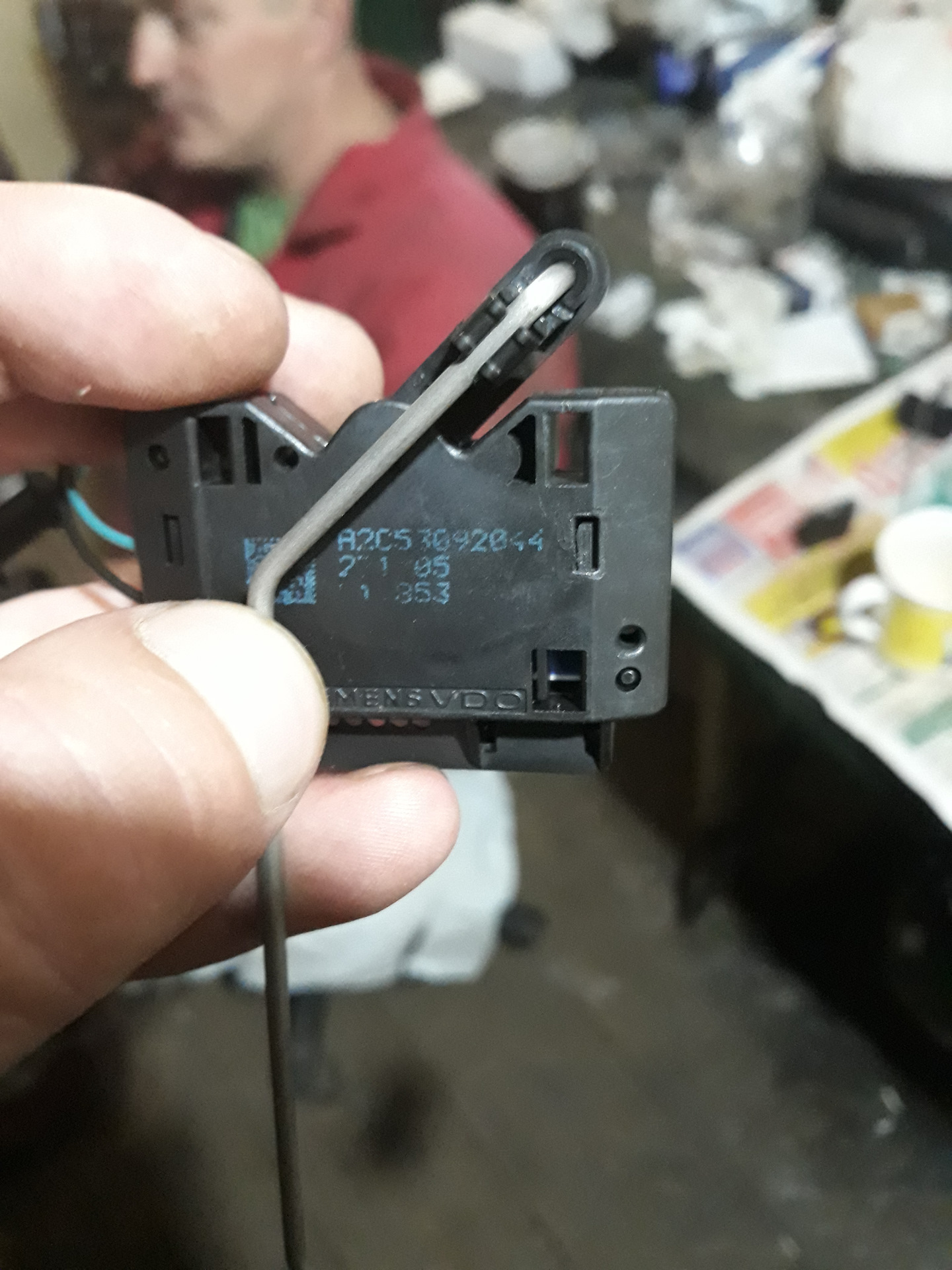 Нужна помощь по датчику уровня топлива! — Audi A6 (C6), 3 л, 2005 года ...