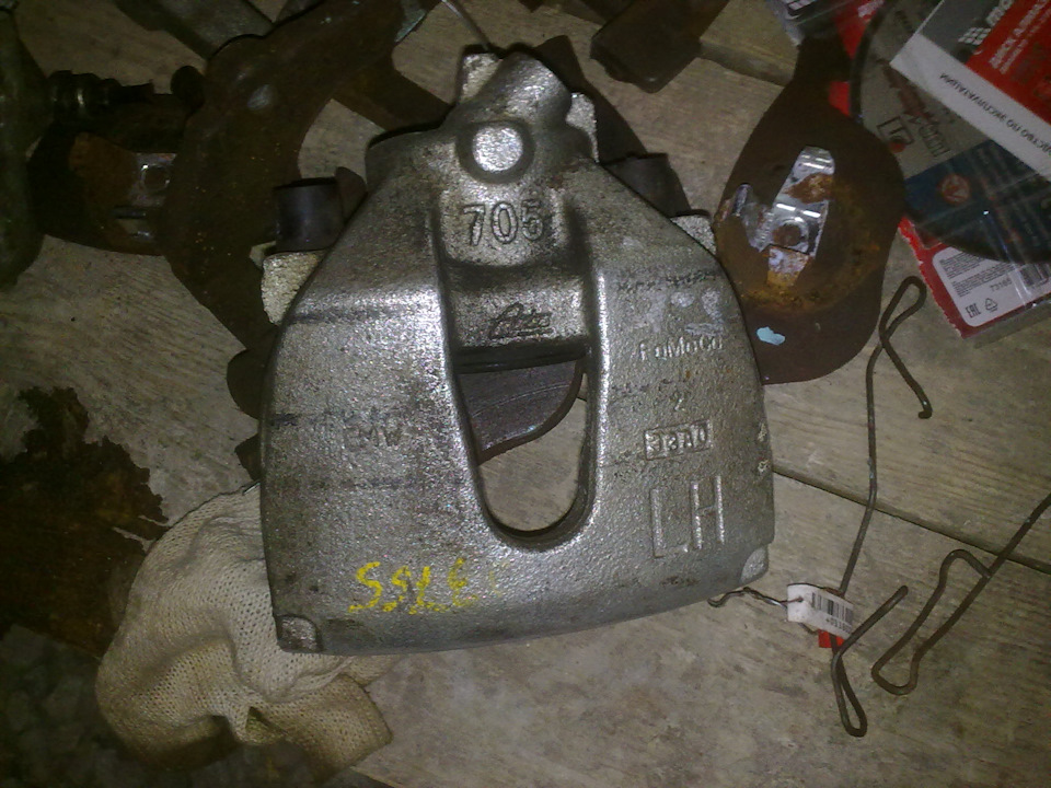 Суппорта передние Мазда на Mazda 3 (2G) BL, Mazda 3 MPS (2G), Mazda 5 (2G). Б/у | 3 000 ₽ в ...