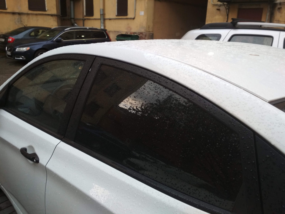 (4) Тонировка и чехлы — Hyundai Solaris (1G), 1,4 л, 2014 года ...