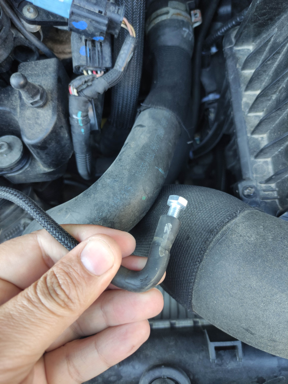 Борьба с ошибками p0487 p1499 p2562 — Peugeot 5008 (1G), 2 л, 2010 года ...