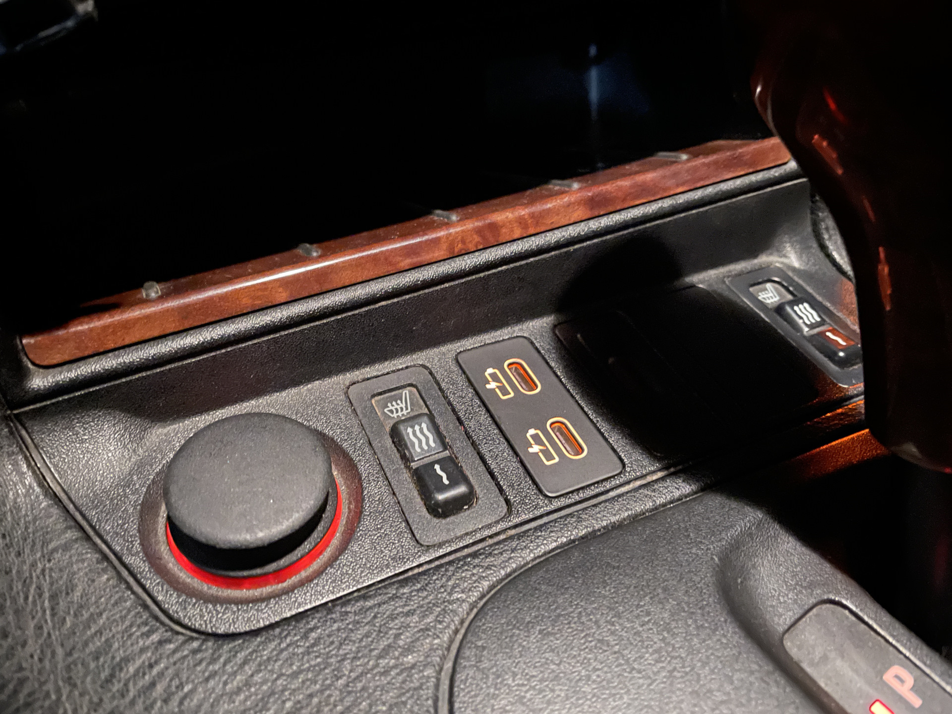 58. Наконец-то поставил зарядку — BMW 3 series (E36), 1,9 л, 1998 года ...