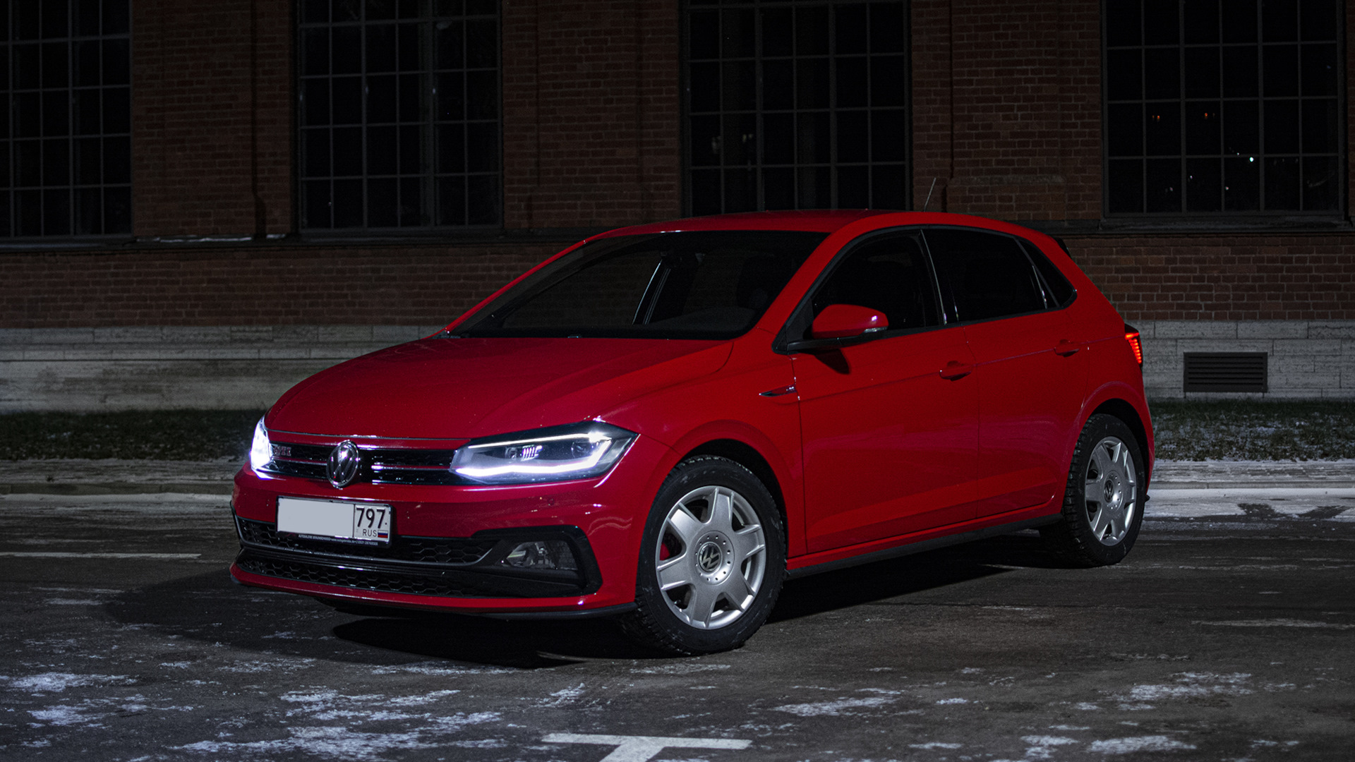 Volkswagen Polo GTI Mk6 2.0 бензиновый 2019 | Красный на DRIVE2