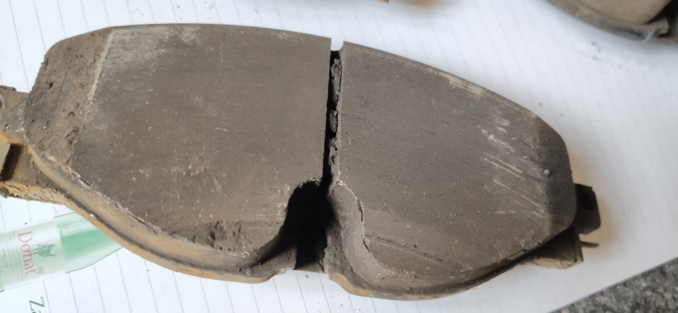 TEXTAR 2568301 на Audi A3 Sedan (8V), Volkswagen Golf Mk7, Skoda ...