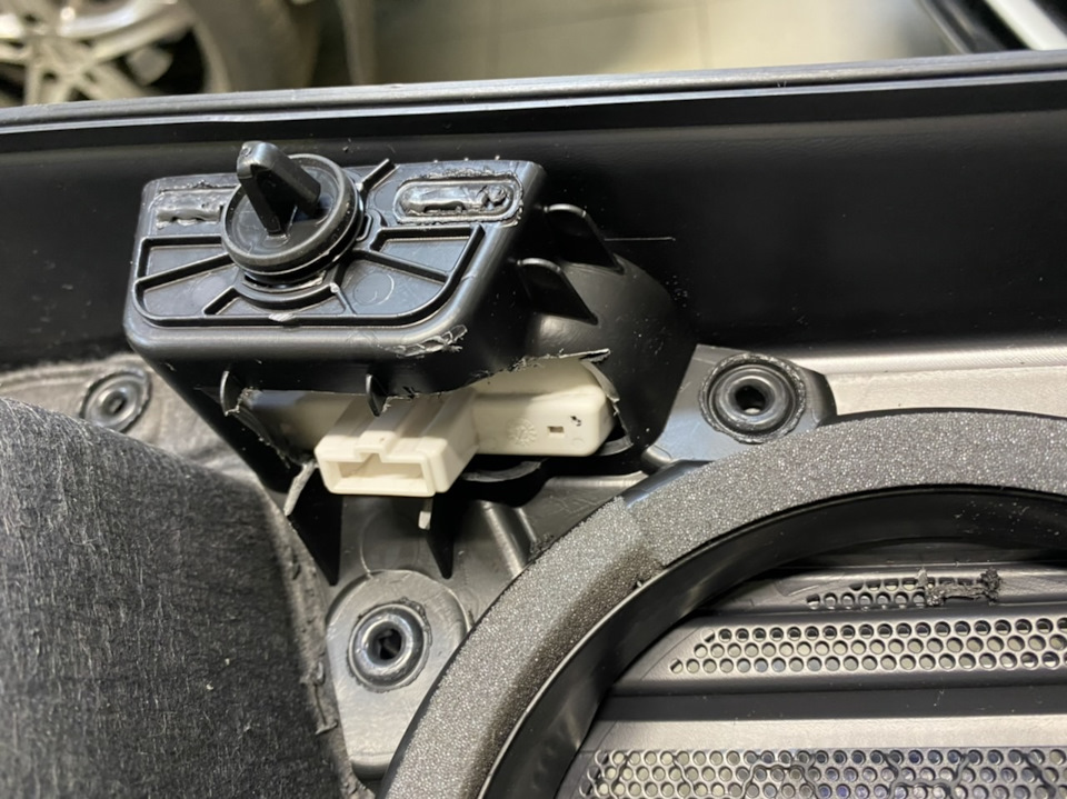 Немного про подсветку дверей Тигуан 2 — Volkswagen Tiguan (2G), 2 л ...