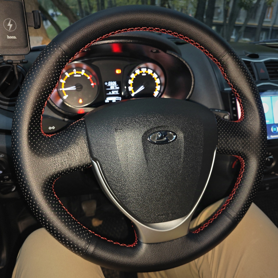 Оплетка на руль от «Пермь-Рулит» — Lada Гранта (2G) FL, 1,6 л, 2024 ...