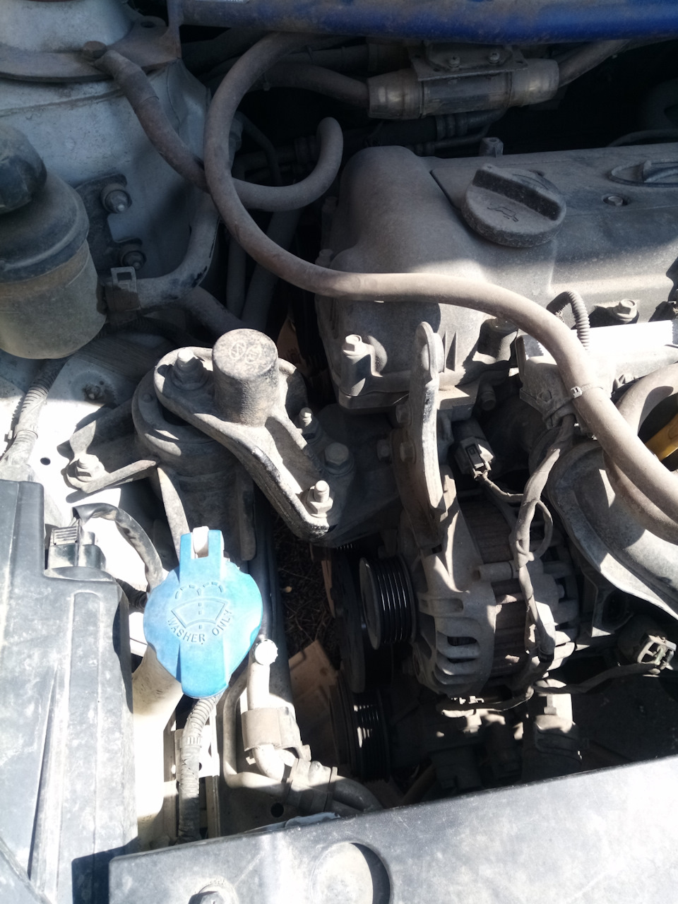 188. Натяжной ролик. Замена — Hyundai Solaris (1G), 1,6 л, 2012 года ...