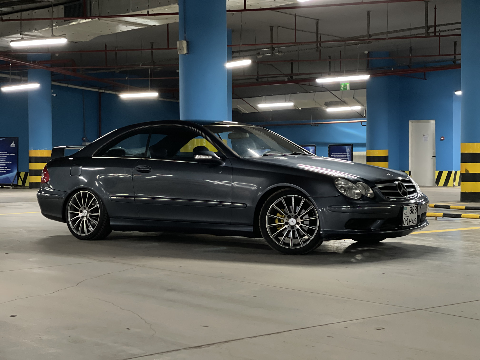 Немного свежих фоток. — Mercedes-Benz CLK (W209), 2,6 л, 2004 года | другое | DRIVE2