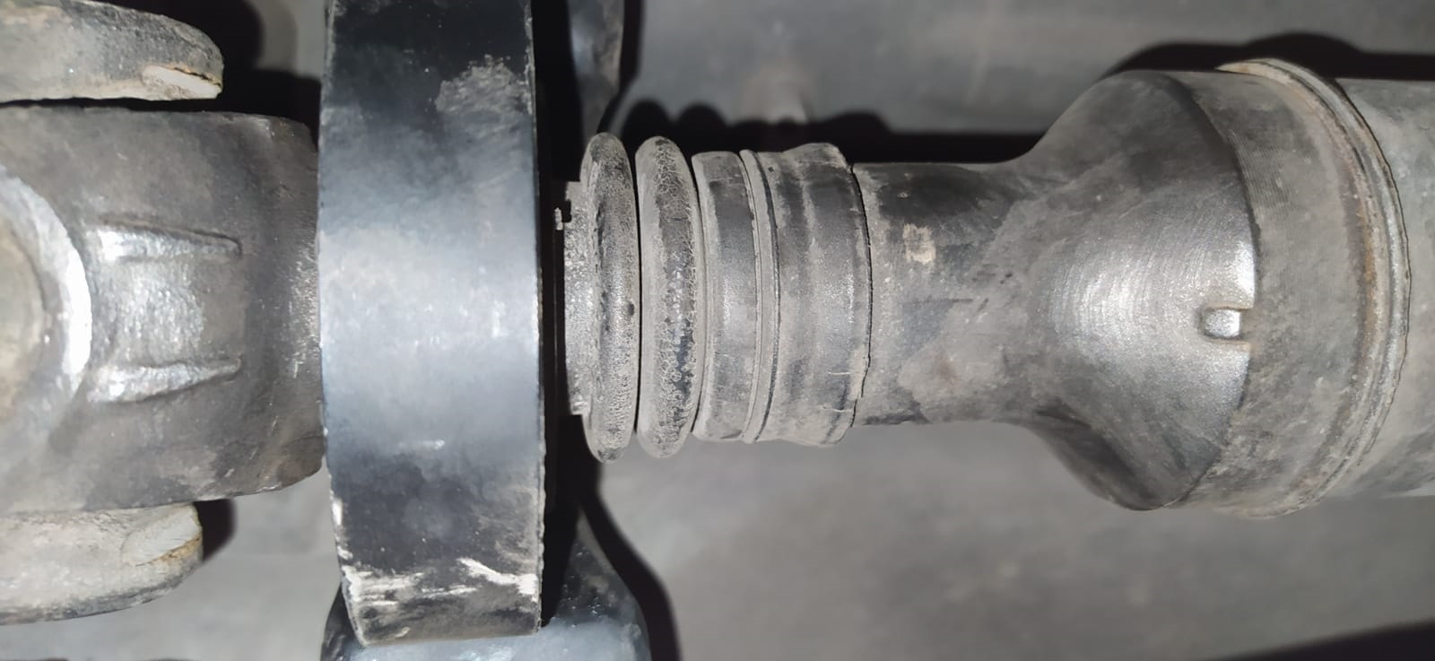 Замена масла АКПП Titan ATF 4000, подвесного подшипника — Mercedes-Benz ...