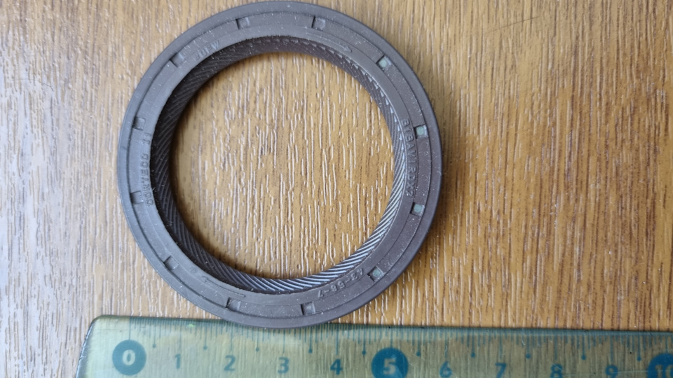 Сальник коленвала передний / коробки передач на Honda Accord (7G ...