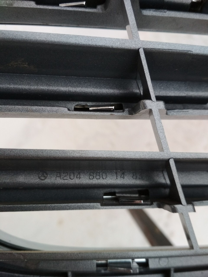 A2048801483 Решетка радиатора для C W204 Mercedes | Запчасти на DRIVE2