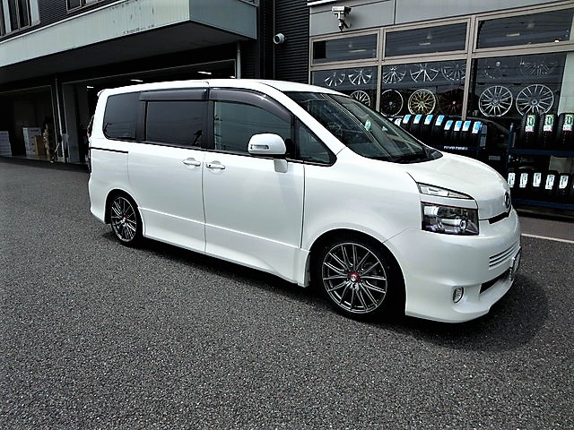 BADX (ROXANI) PARABOLA 18" #voxy/noah — DRIVE2