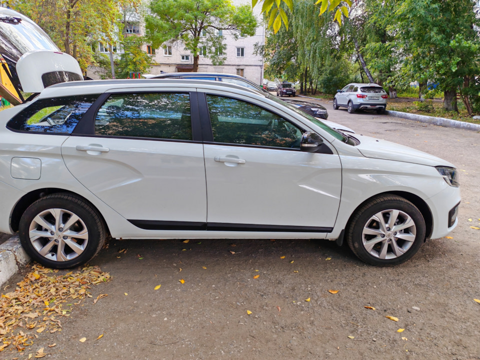 Первые доработки — Lada Vesta SW (NG), 1,8 л, 2024 года | стайлинг | DRIVE2