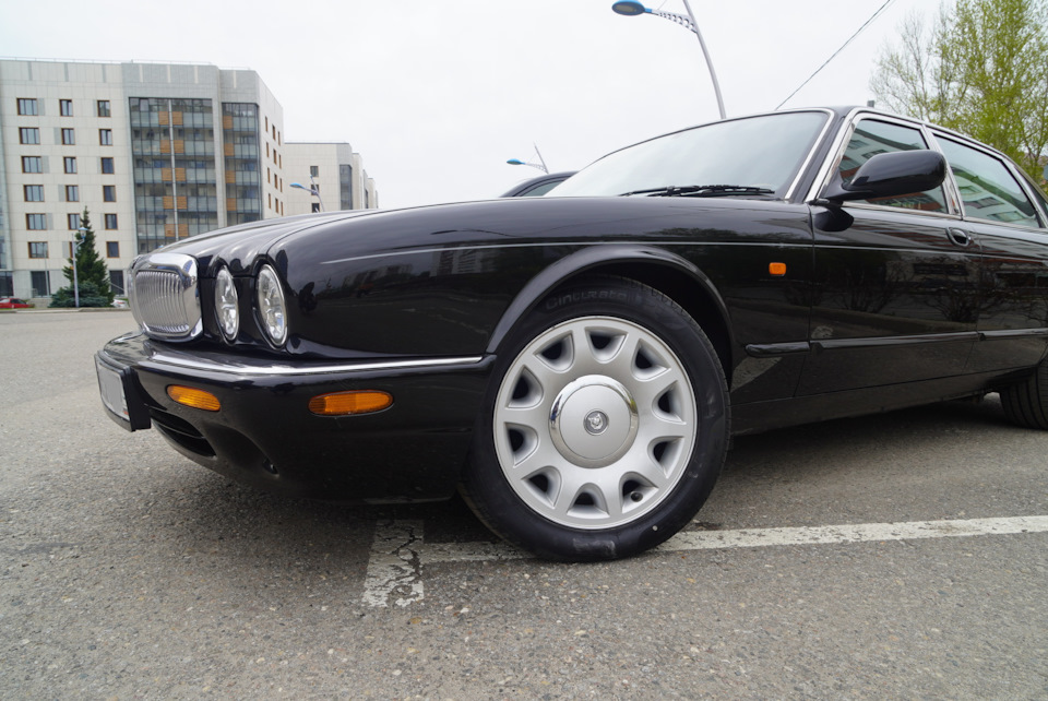 Шины / диски — Jaguar XJ Mark 2, 4 л, 1998 года | шины | DRIVE2