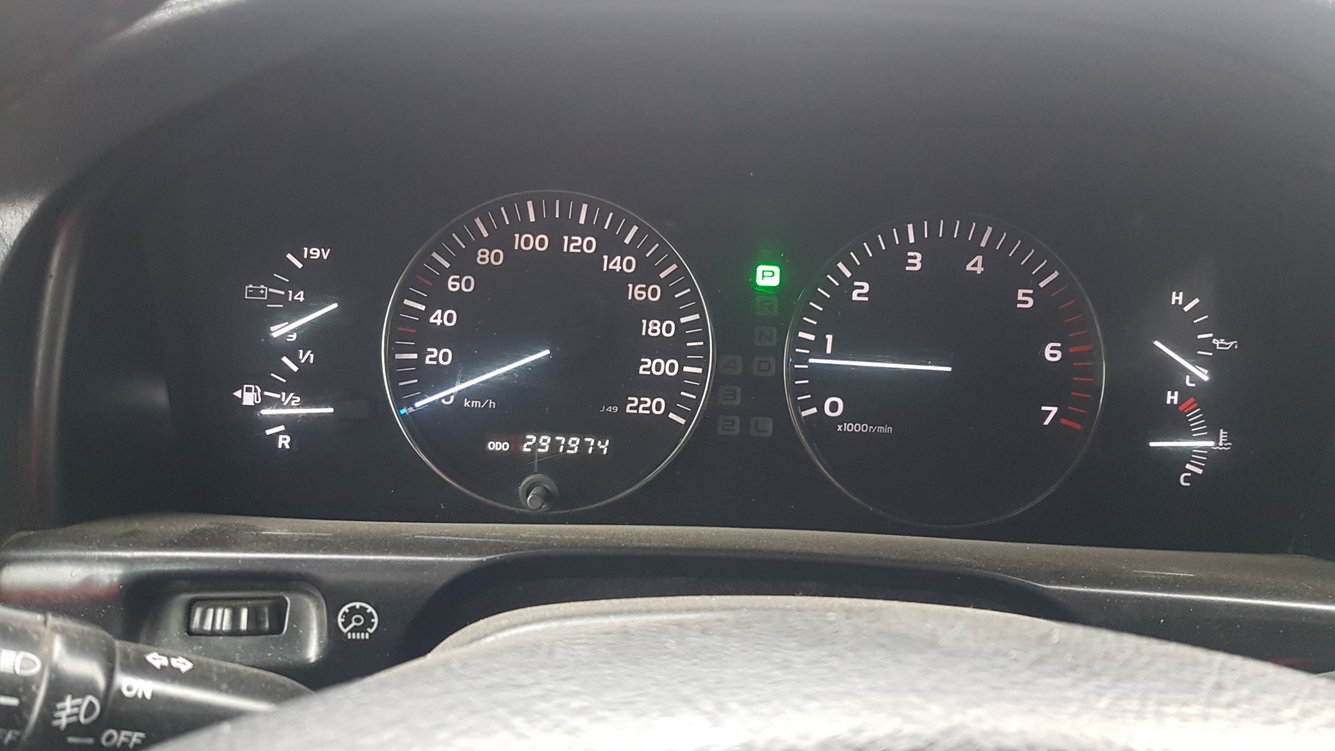 бЯда. — Toyota Land Cruiser 100, 4,7 л, 2003 года | поломка | DRIVE2