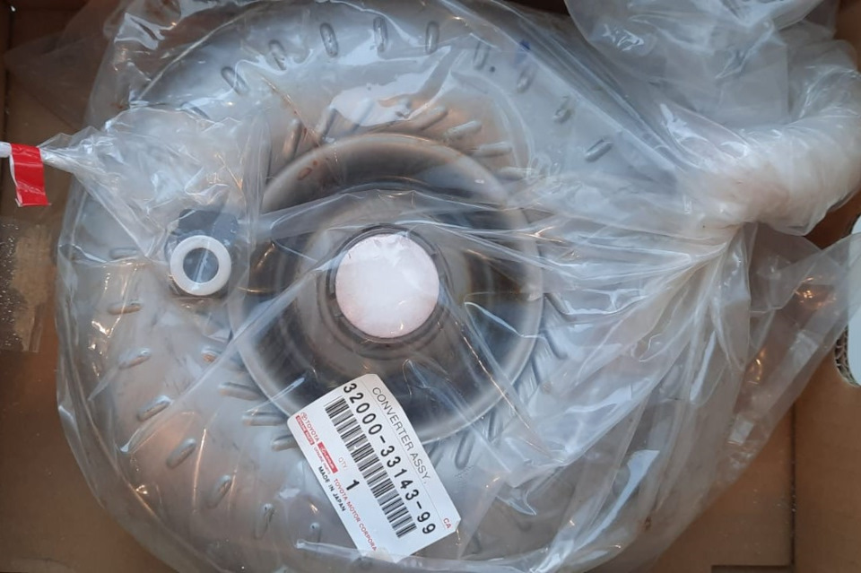 Замена гидротрансформатора 04004-49273 + масло АКПП + сальники — Toyota ...