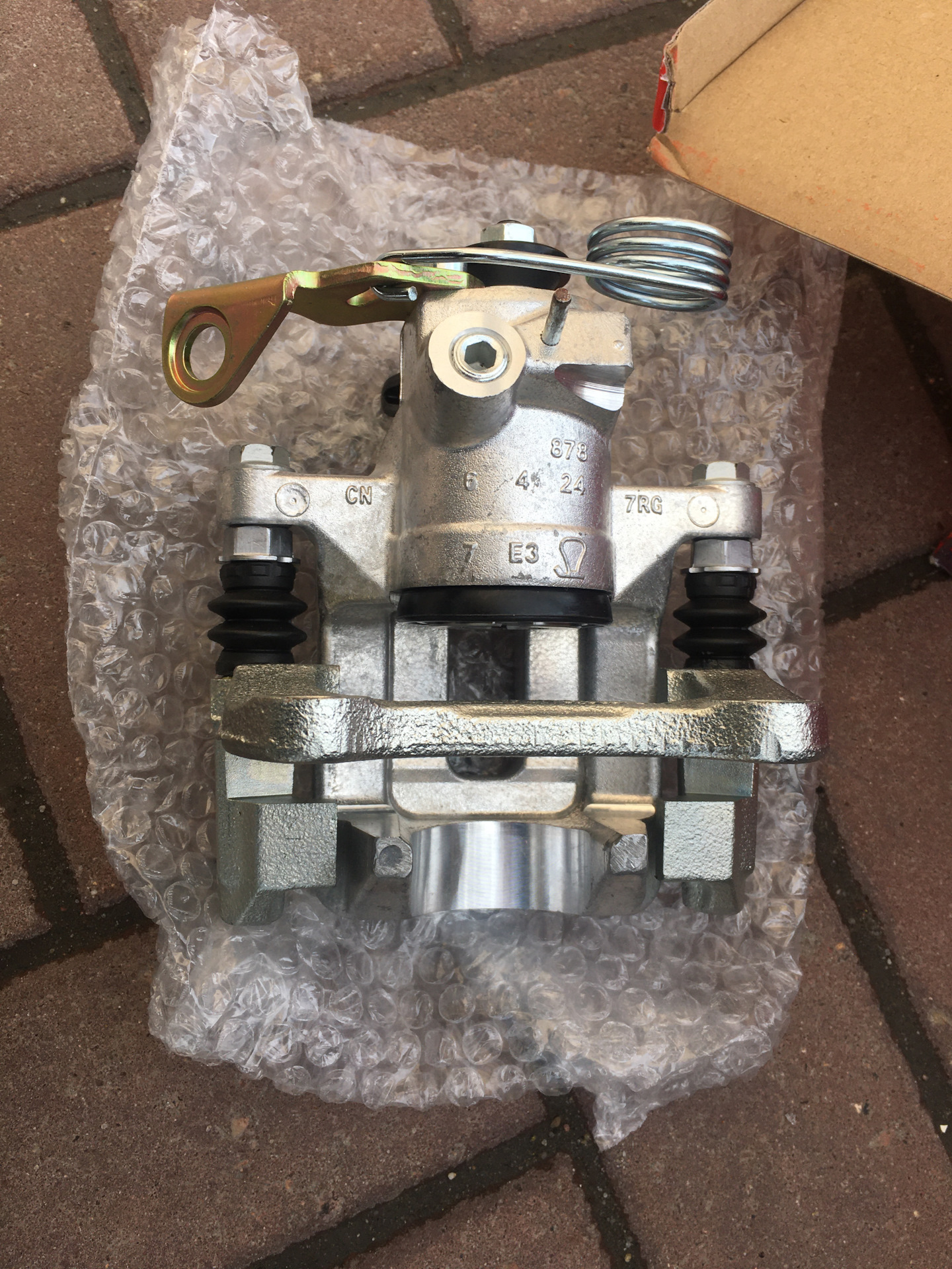 Замена задних тормозилок 2 финал — Volkswagen Passat B5, 1,8 л, 1998 ...