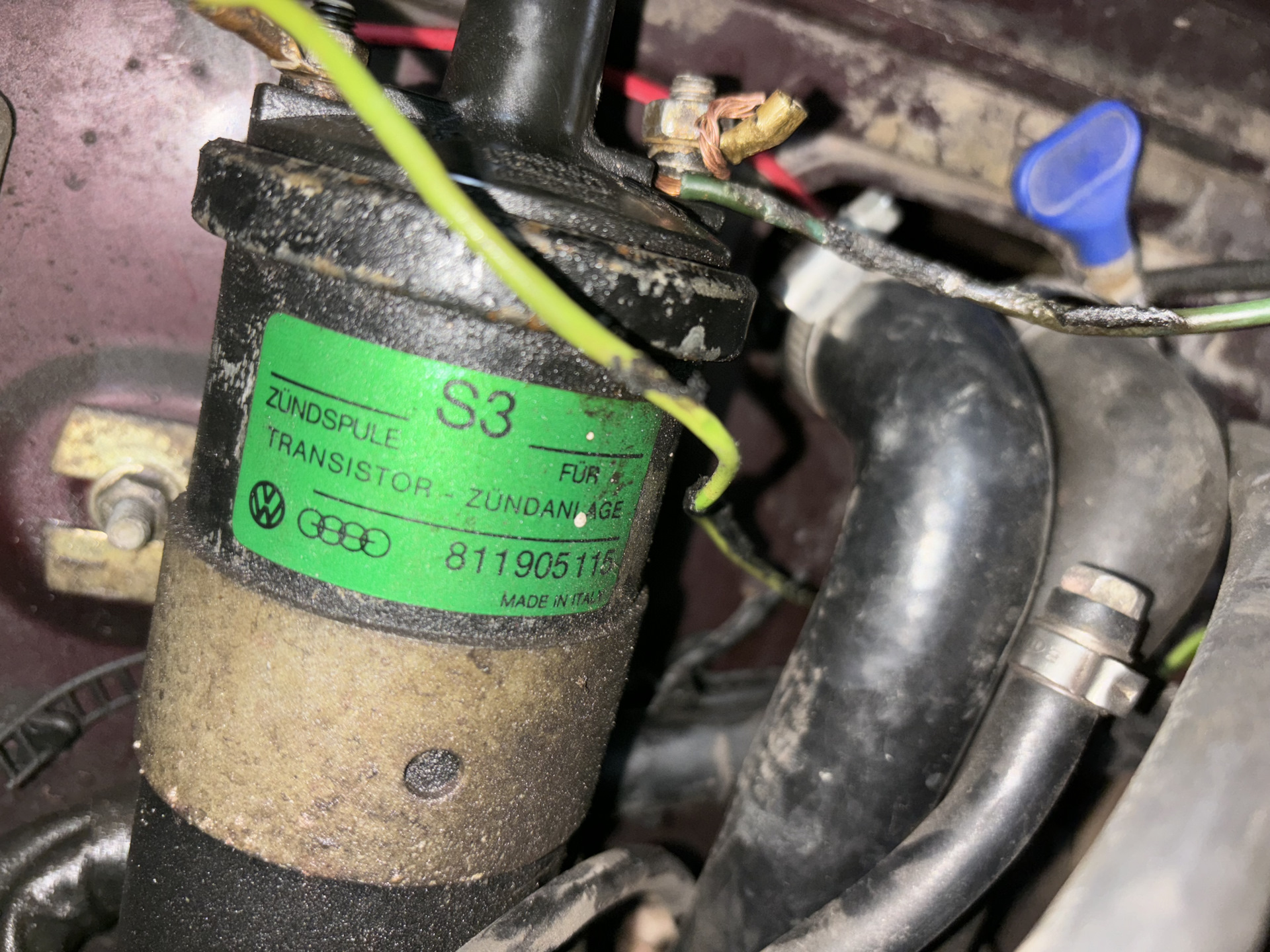 Катушка зажигания Audi 80 b3 1.8 с автоваза — Audi 80 (B3), 1,8 л, 1990 ...