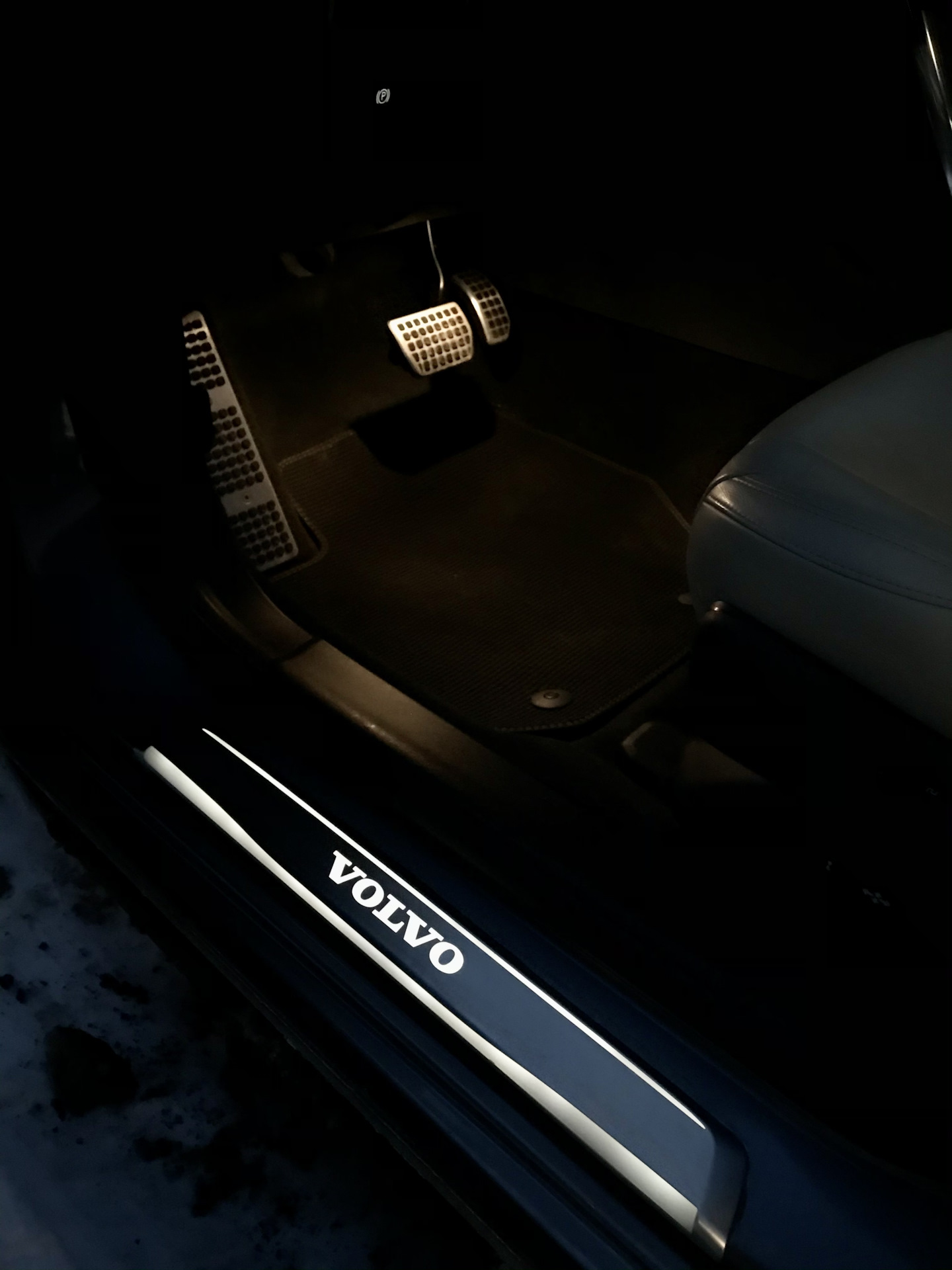 Кучка ништяков от Inscription — Volvo S60 (2G), 2 л, 2017 года ...