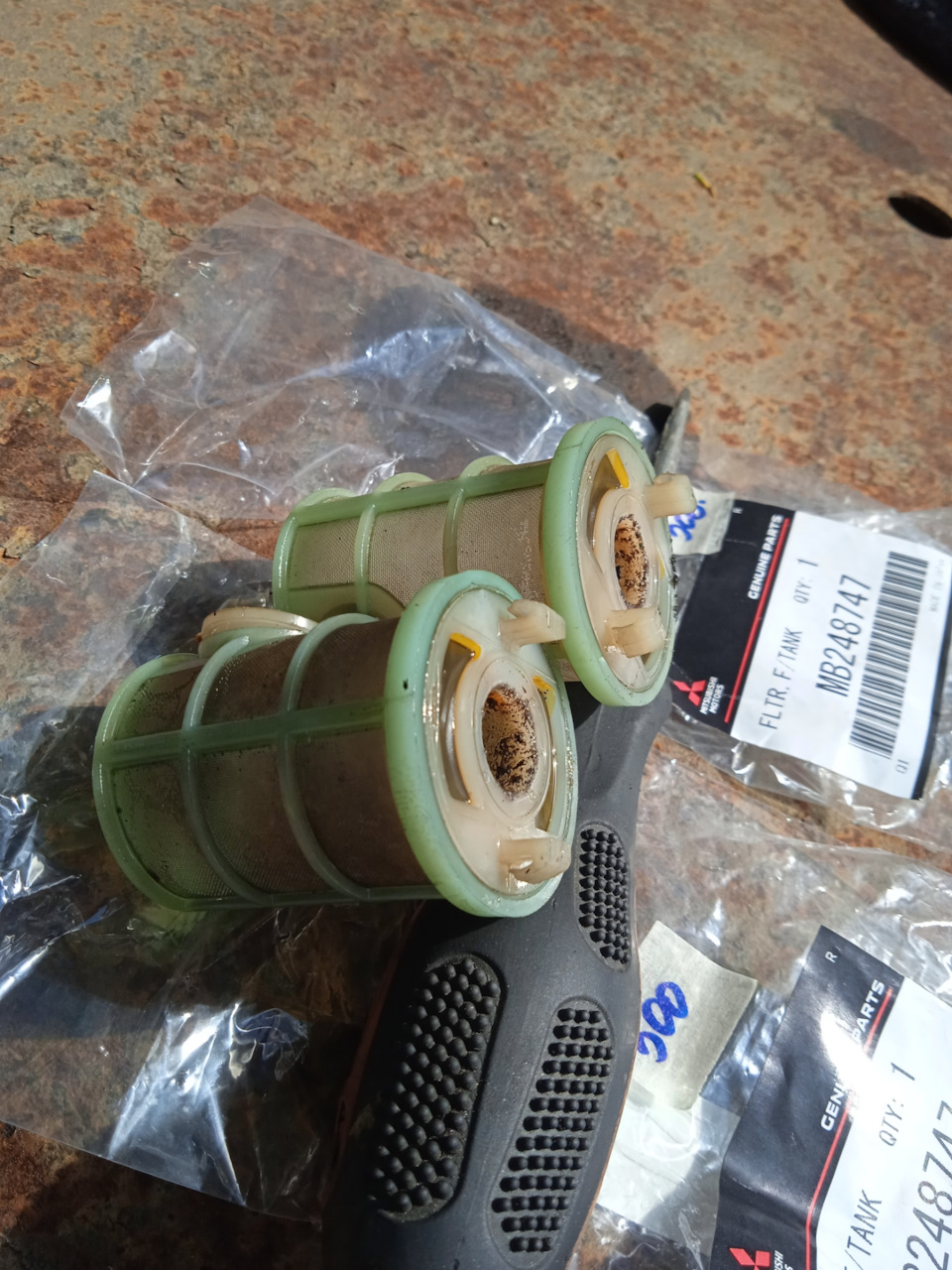 MB248747 ФИЛЬТР ТОПЛИВНЫЙ В БАКЕ V78W Mitsubishi | Запчасти на DRIVE2