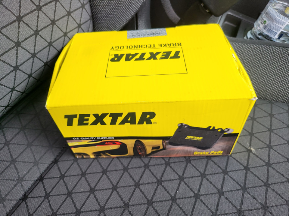 Тормозные колодки Golf 7 340mm/310mm — Volkswagen Golf Mk7, 1,6 л, 2016 ...