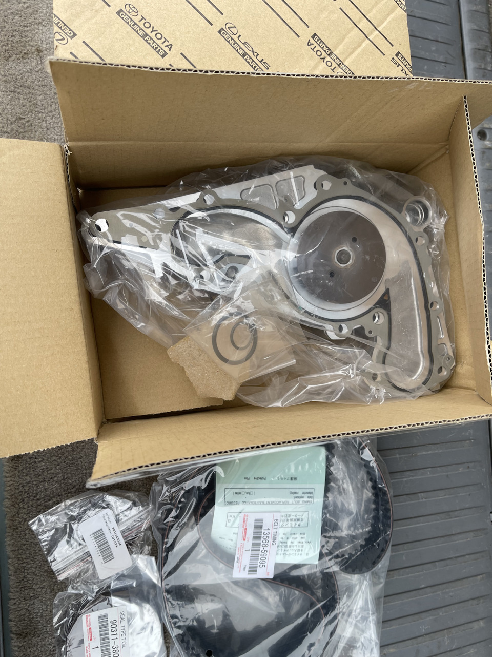 1356859095 РЕМЕНЬ ГРМ TOYOTA LEXUS | Запчасти на DRIVE2