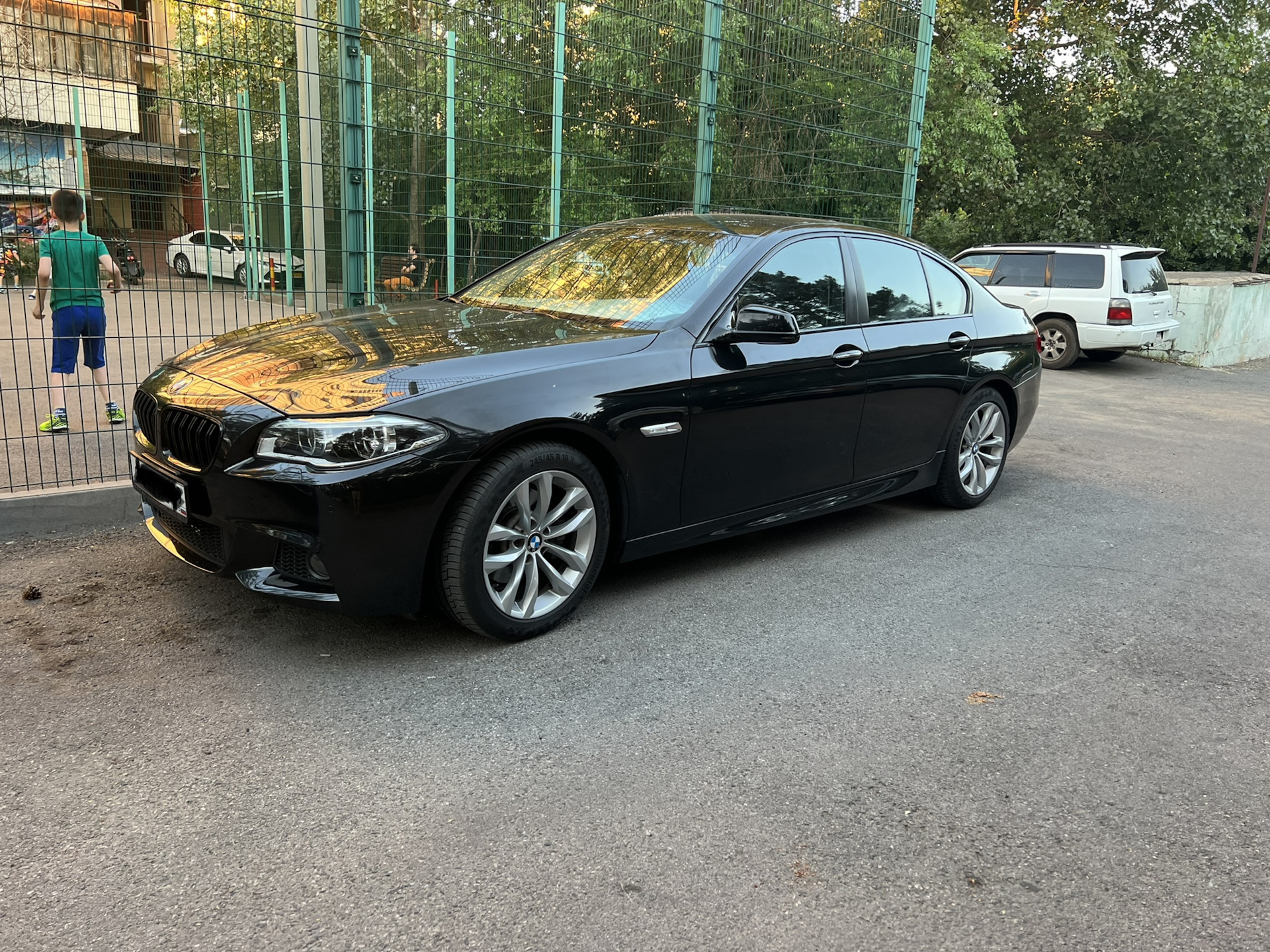 Вибро в руль и торпедо под проекцию — BMW 5 series (F10), 2 л, 2012 ...