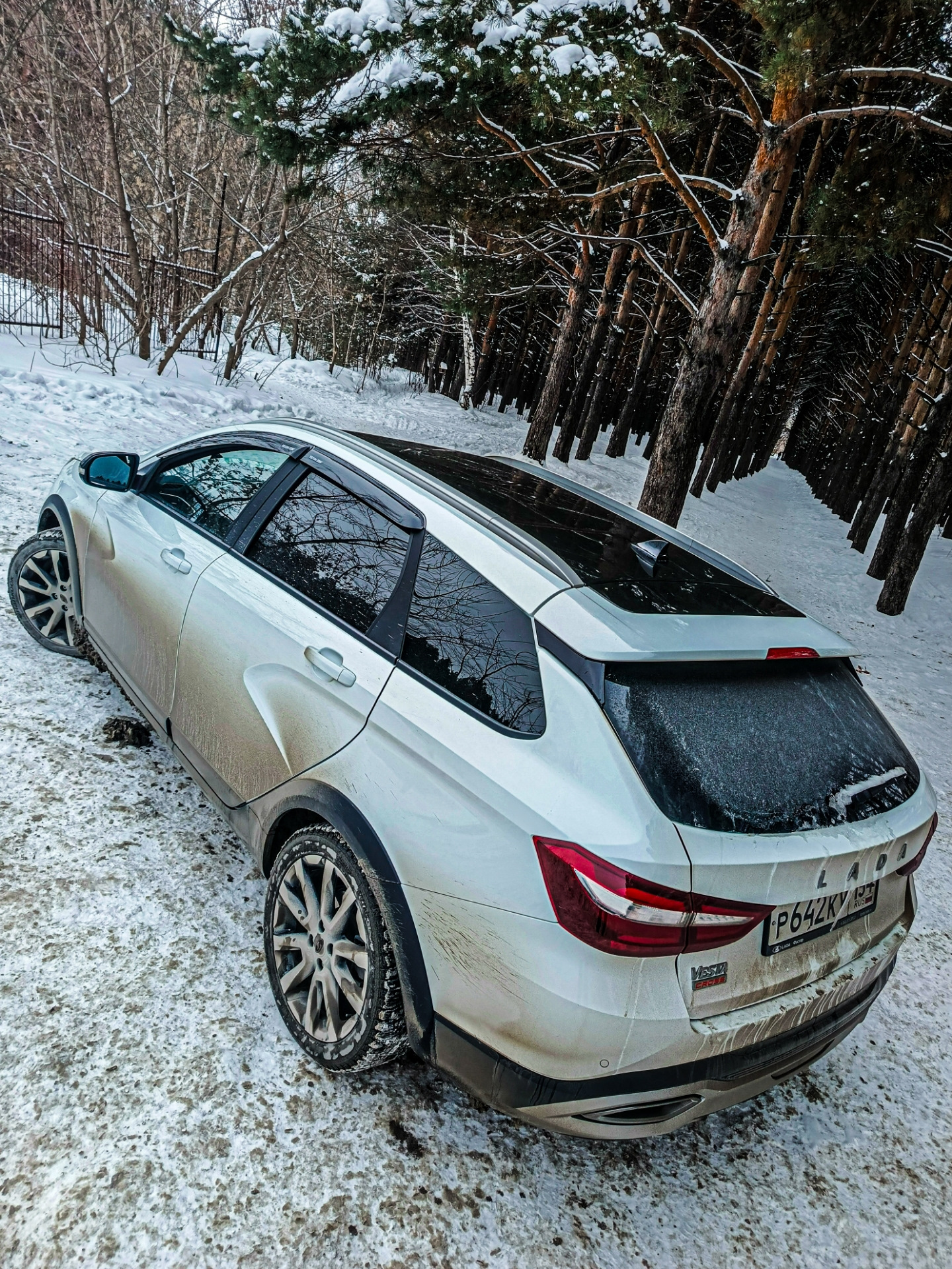 #4 Страшные звуки! Запотели фары 😡 — Lada Vesta SW Cross (NG), 1,8 л, 2024 года | наблюдение ...