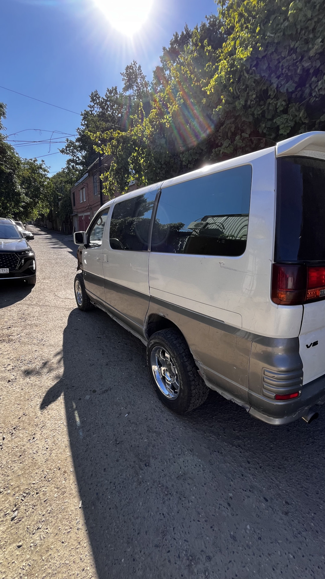 Колеса накинул — Nissan Elgrand (E50), 3,2 л, 1997 года | шины | DRIVE2