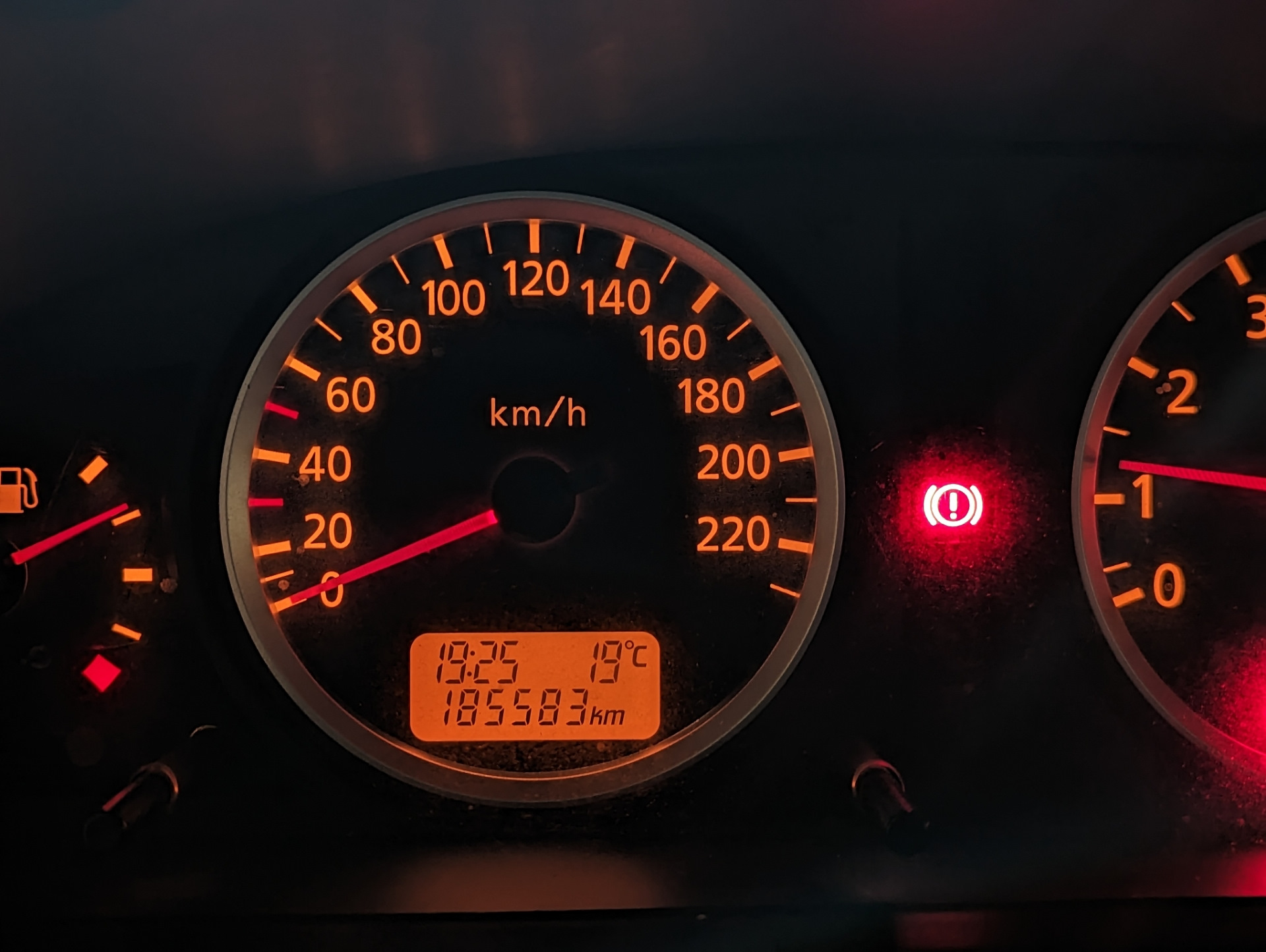 #222 Для себя. Замена масла — Nissan Almera II (N16), 1,5 л, 2005 года ...